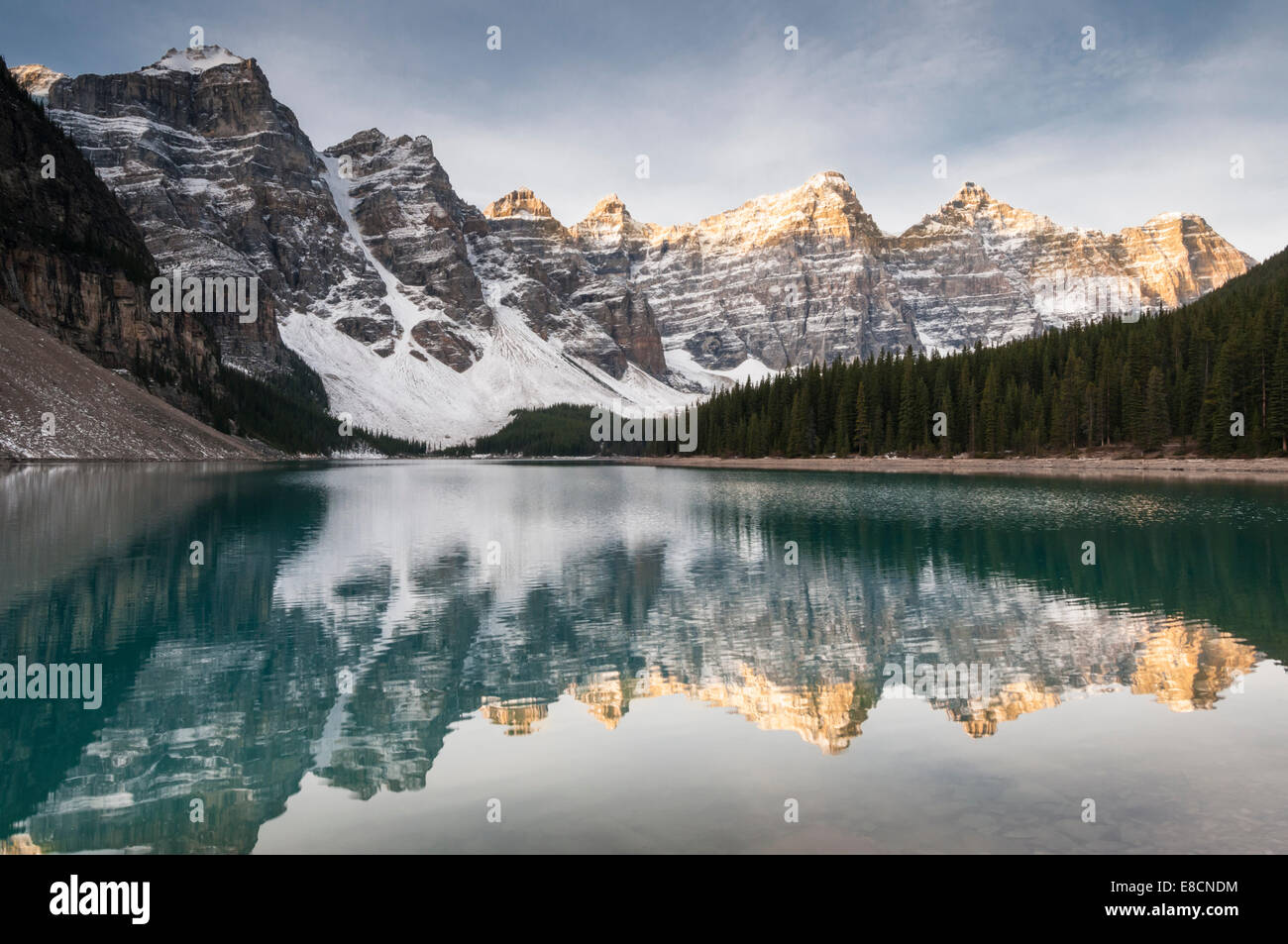 Twenty dollar bill canada hi-res stock photography and images - Alamy