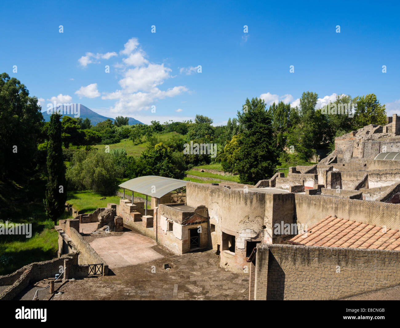 Ruins of Pompeii, Italy - Porta Marina entrance Stock Photo - Alamy