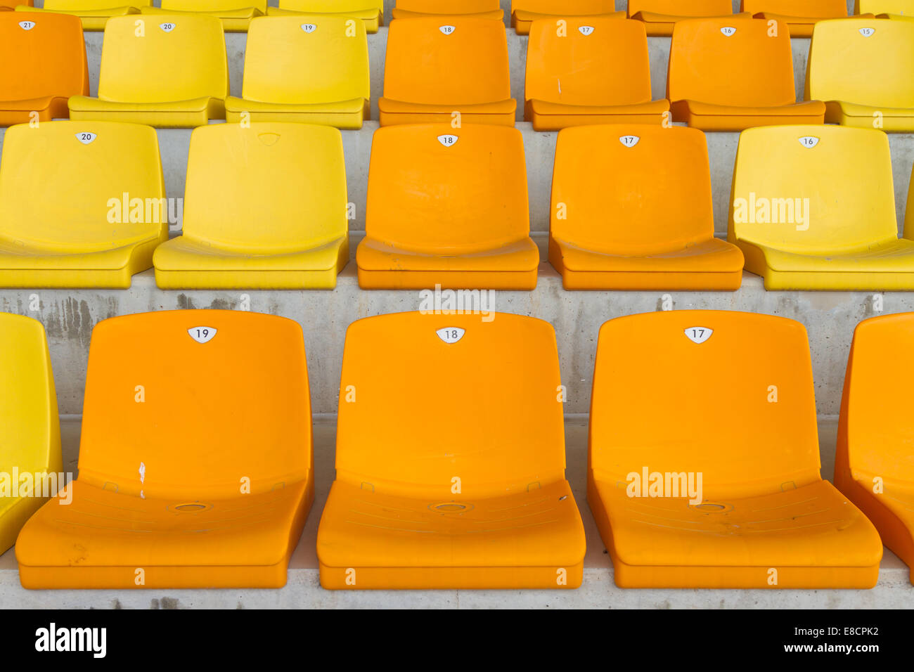 Black yellow seats stadium hi-res stock photography and images - Alamy