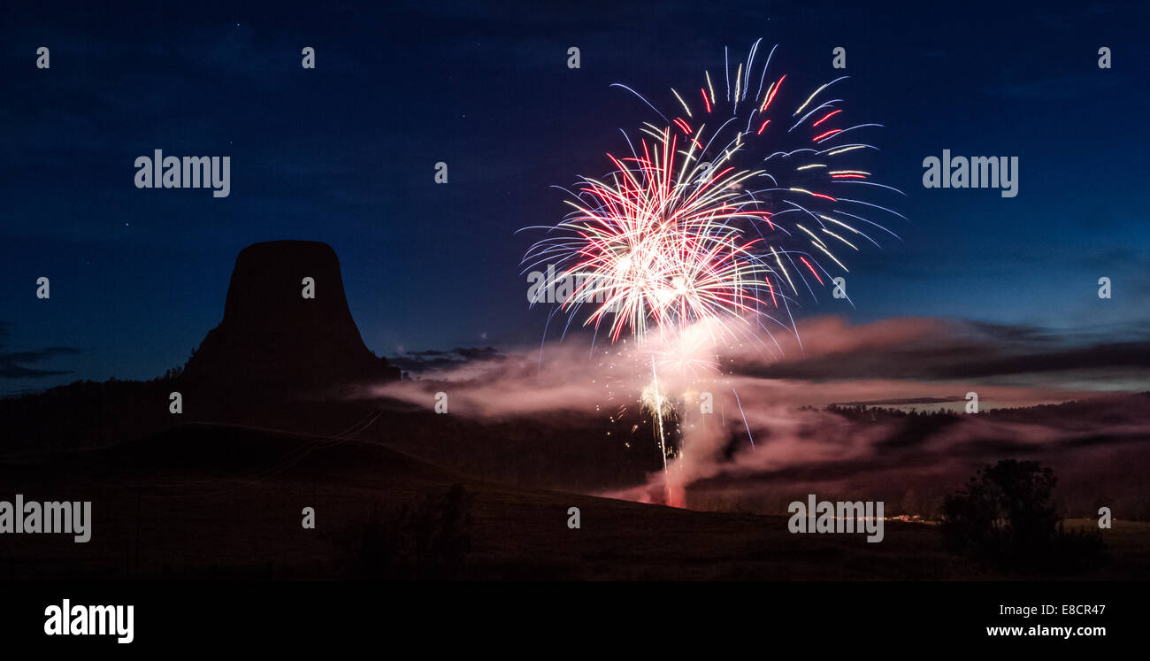 Beautiful display fireworks devils tower hi-res stock photography and ...