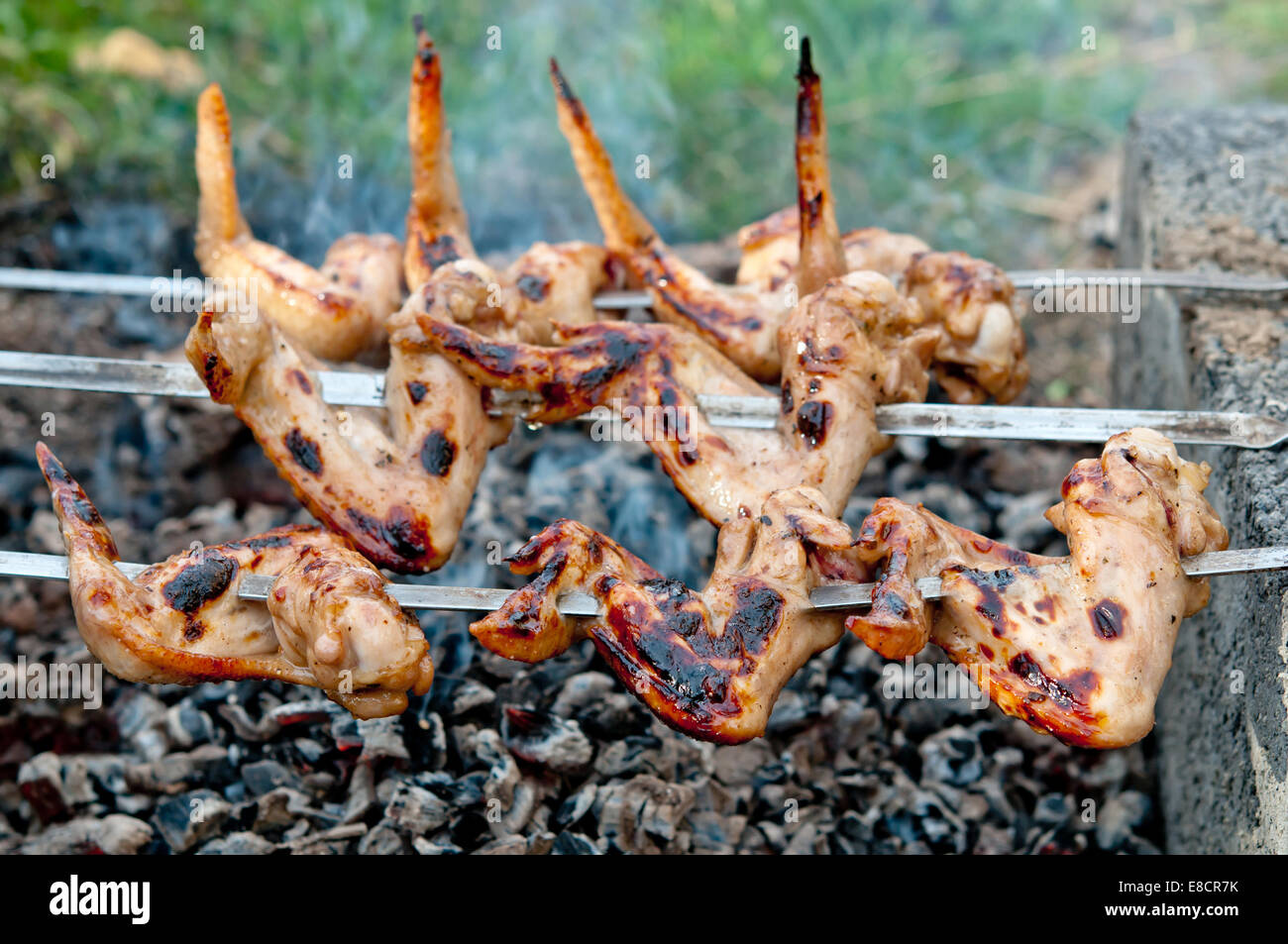 Fried chicken wing hi-res stock photography and images - Alamy