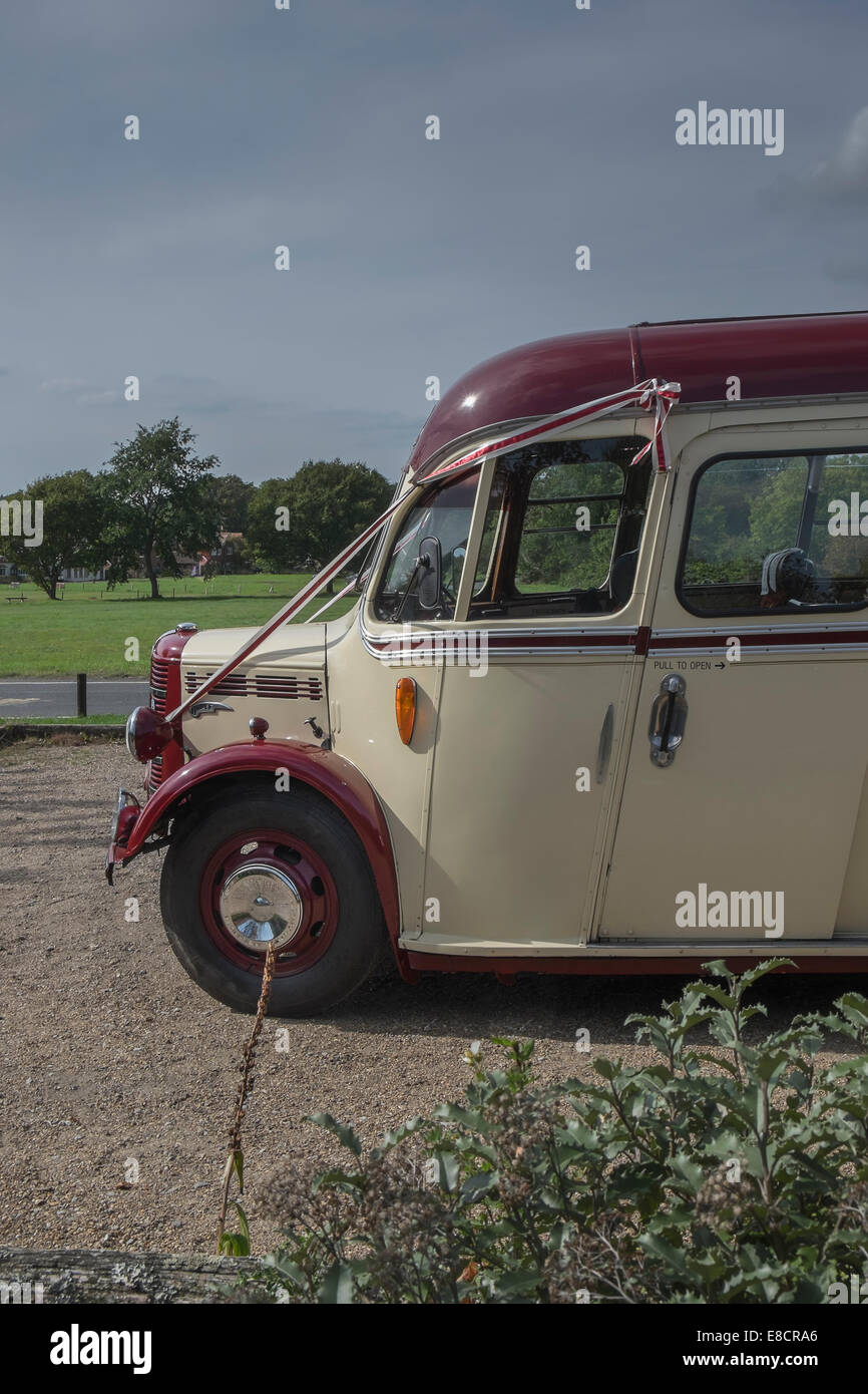 1940s vintage bus hi-res stock photography and images - Alamy