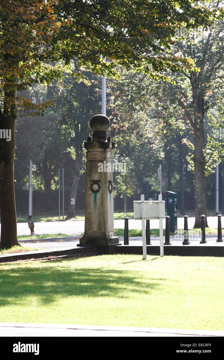 Cardiff stone monument in a leafy sunlit street, town centre Stock ...