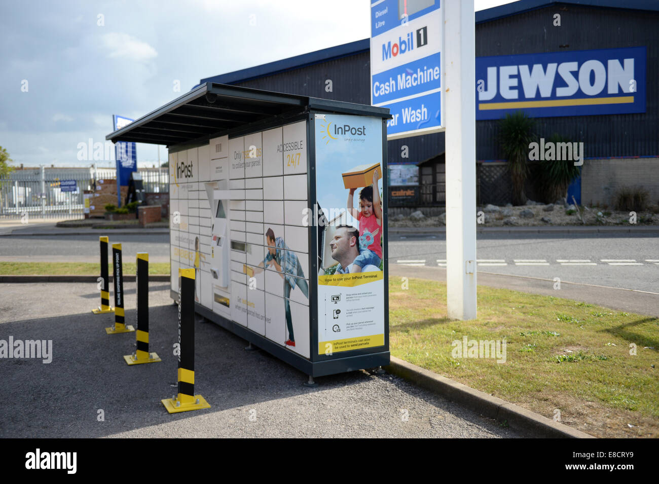 Inpost High Resolution Stock Photography and Images - Alamy