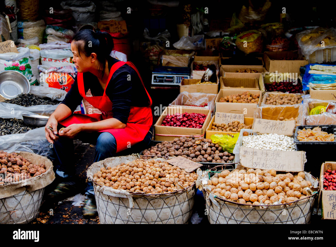Chinese Market in Shanghai Stock Photo - Alamy