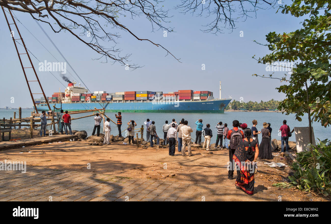 Container ship indian ocean hi-res stock photography and images - Alamy