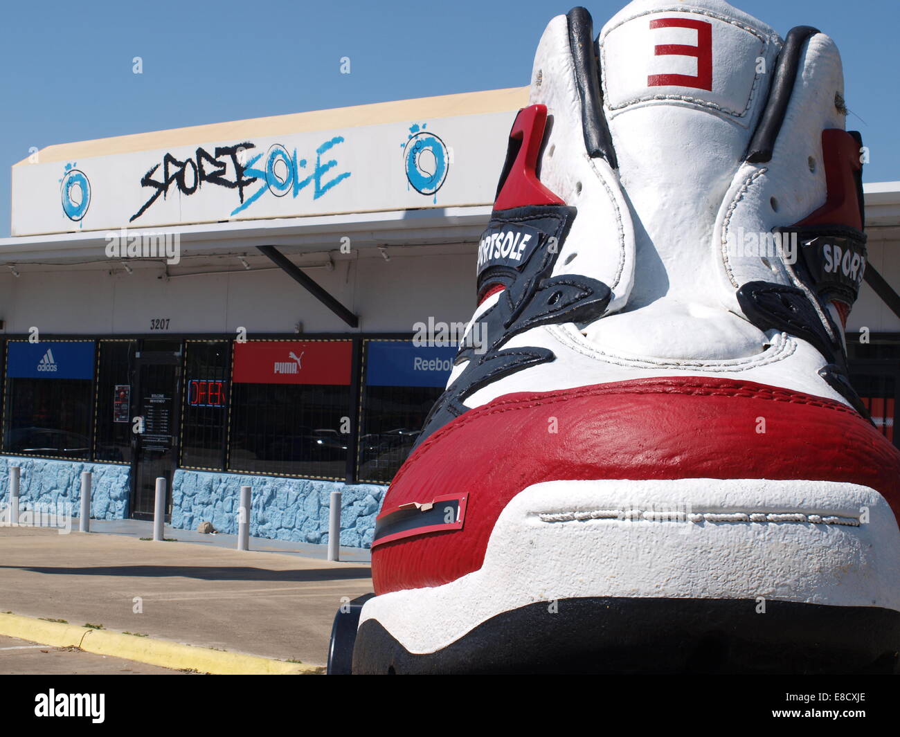 Shoe Store Promotion Stock Photo - Alamy