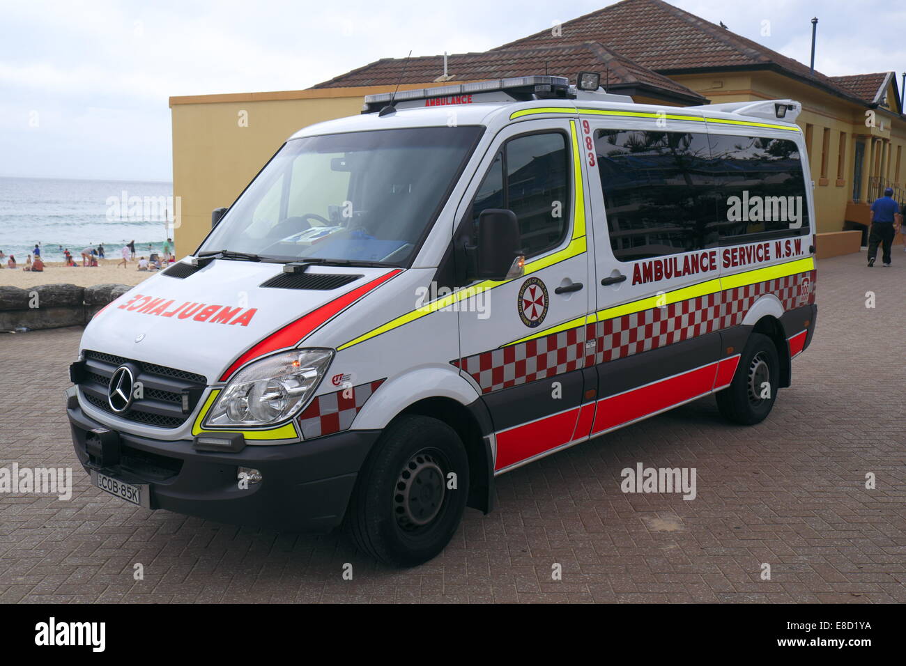 Ambulance service of new south wales hi-res stock photography and ...