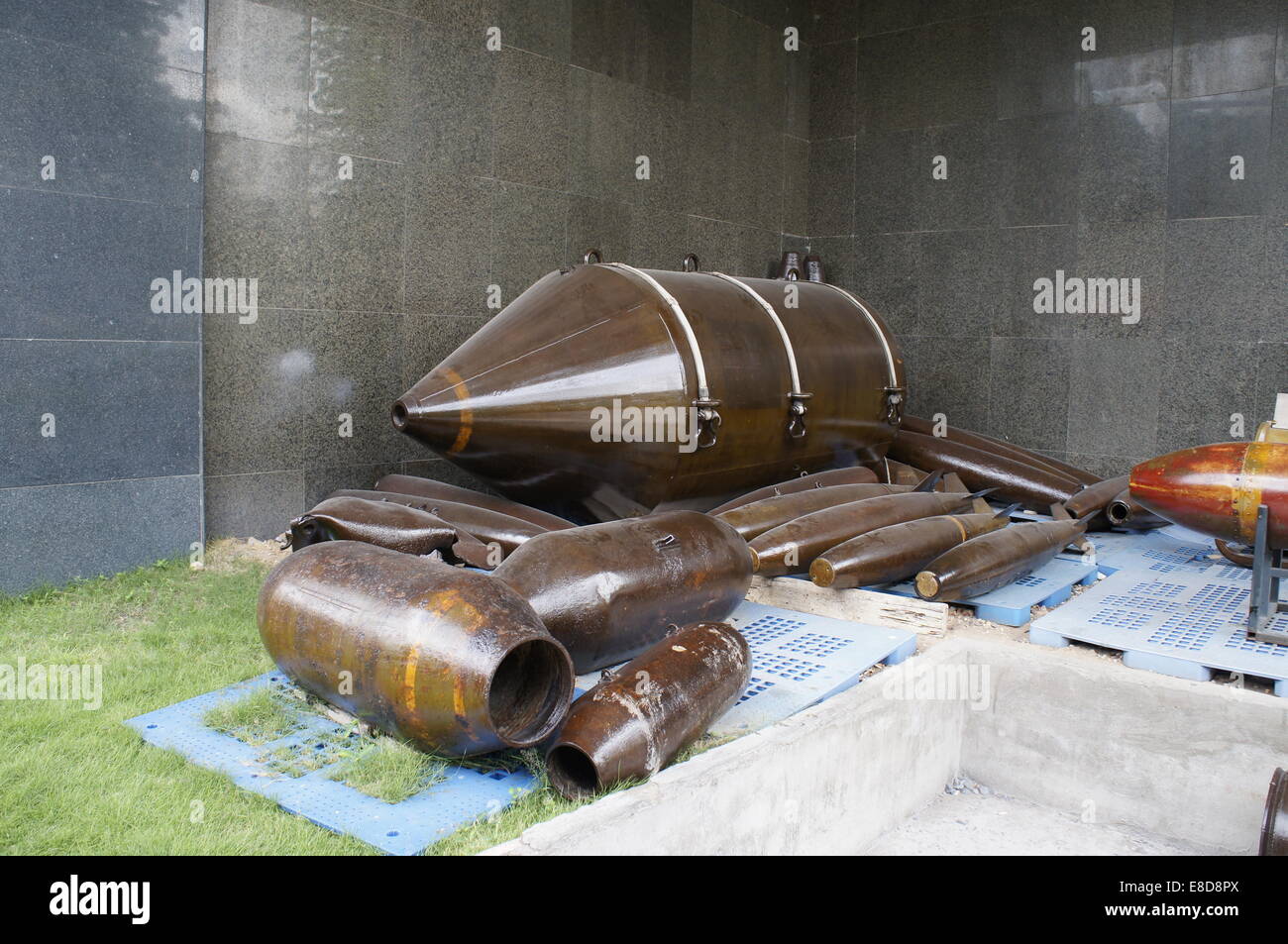 US bomb shells at War Remnants museum, Ho Chi Minh city, Vietnam Stock ...