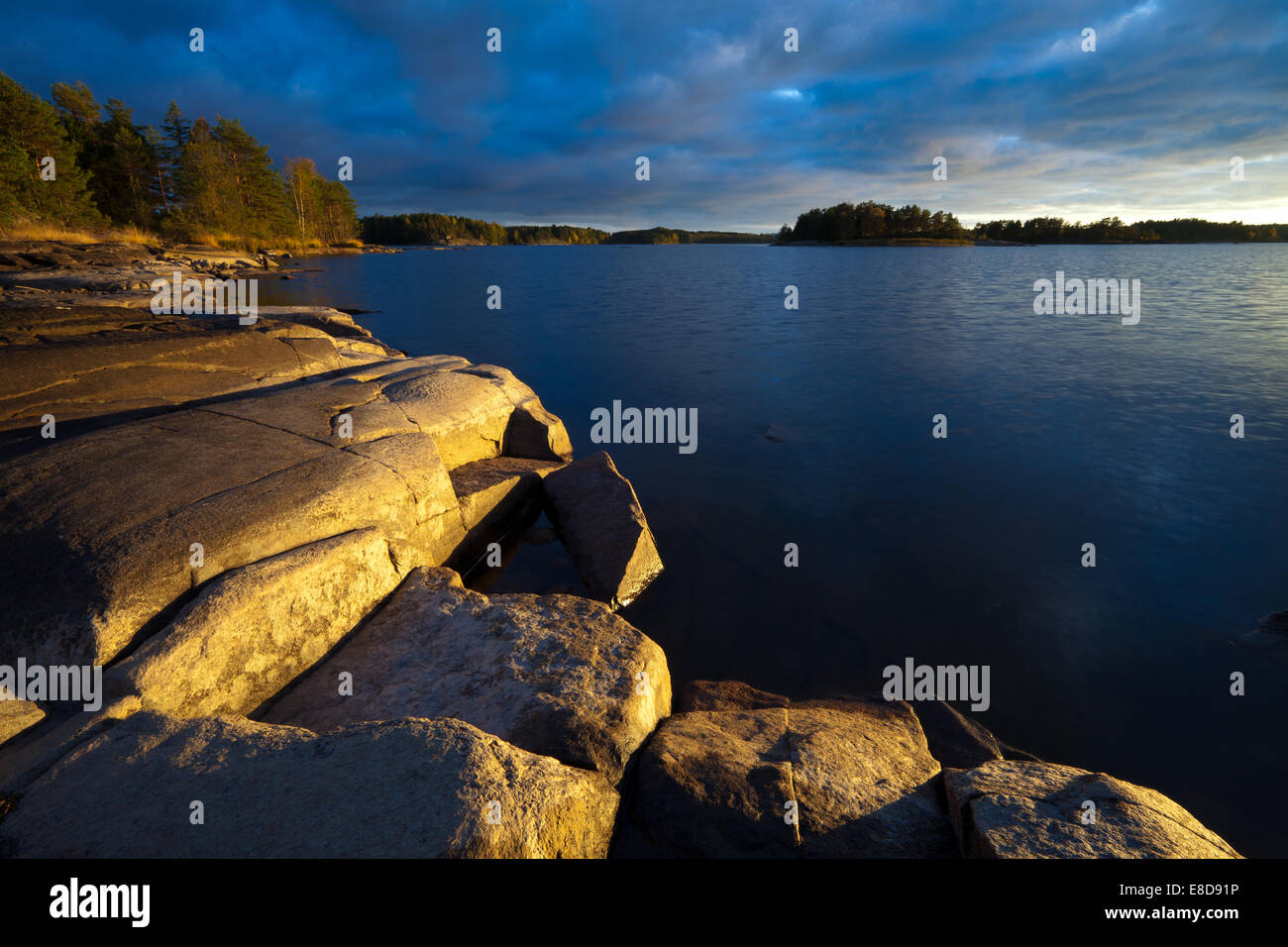 Last light on the island Brattholmen in the lake Vansjø in Østfold ...