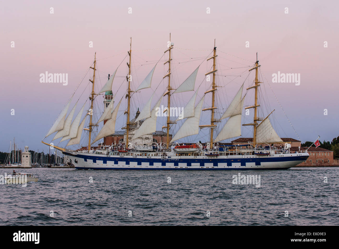 Five masted sailing ship hi-res stock photography and images - Alamy