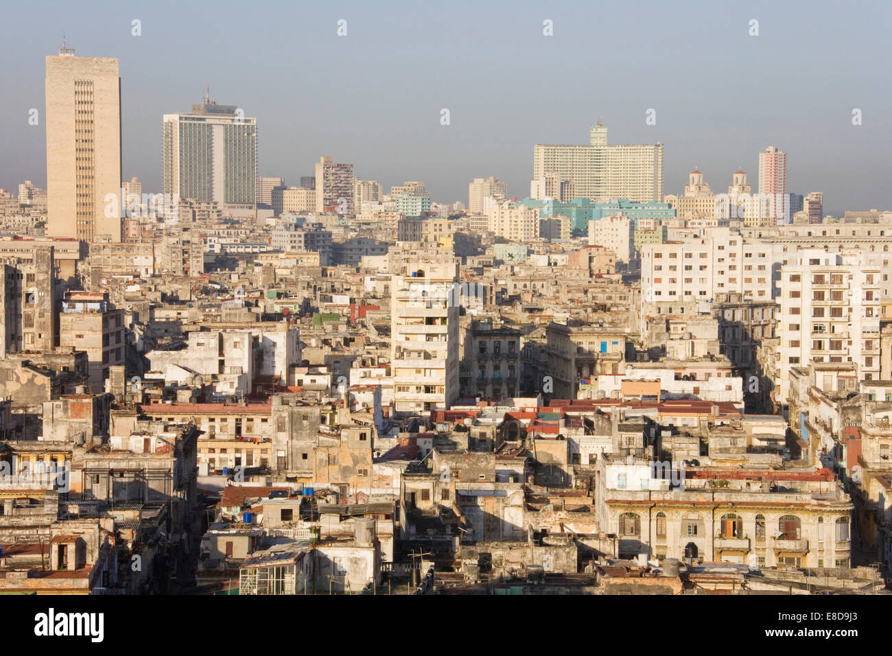 Rundown buildings hi-res stock photography and images - Alamy