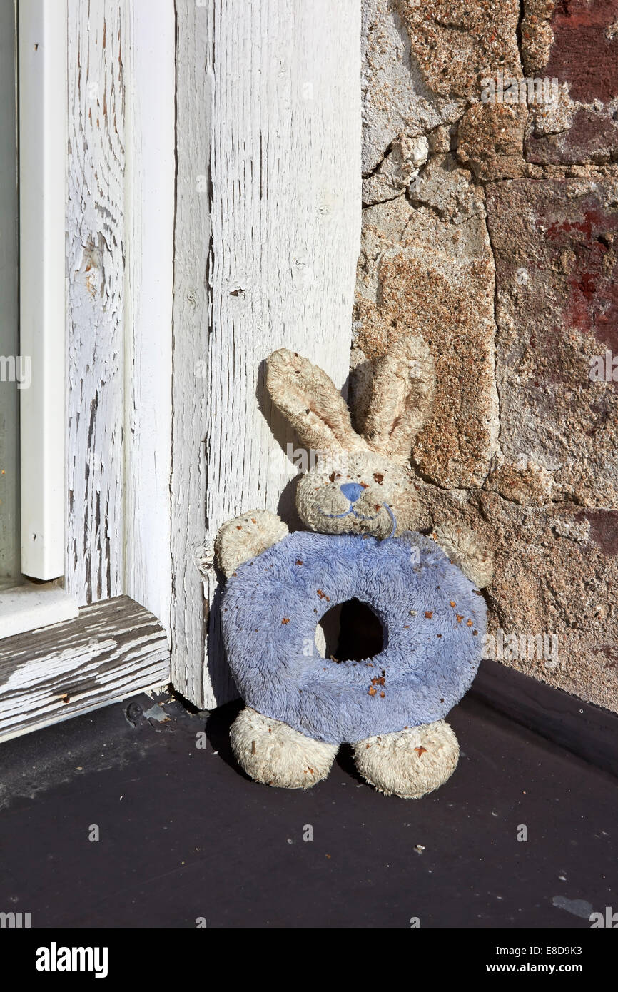 Lost toy hi-res stock photography and images - Alamy