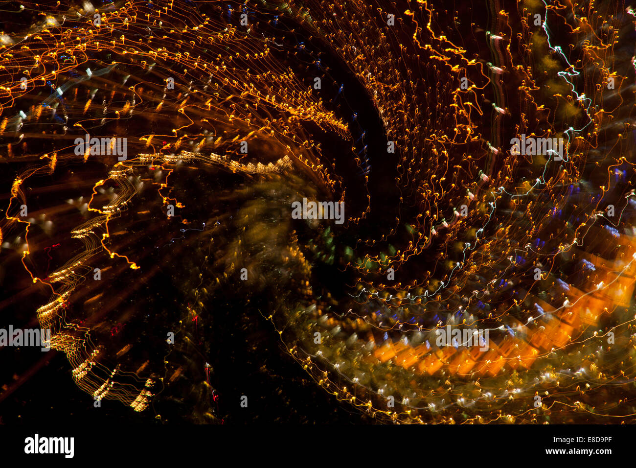 Light trails radiating outwards Stock Photo - Alamy