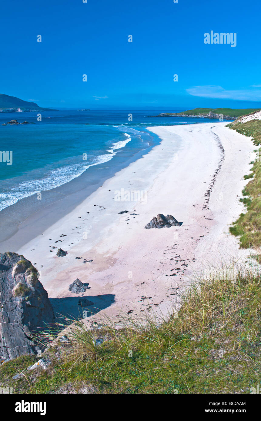 Beautiful remote sandy beach at Balnakeil Bay, the Cape Wrath peninsula ...