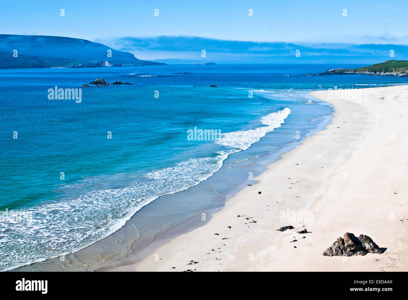 Beautiful remote sandy beach at Balnakeil Bay, the Cape Wrath peninsula ...