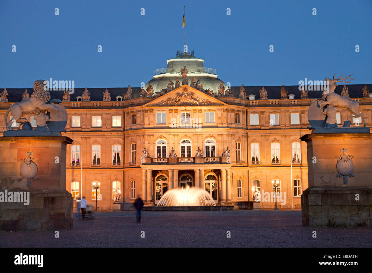 New Palace at night, Stuttgart, Baden-Württemberg, Germany Stock Photo ...