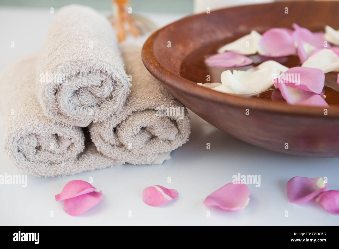Towels and other spa objects Stock Photo - Alamy