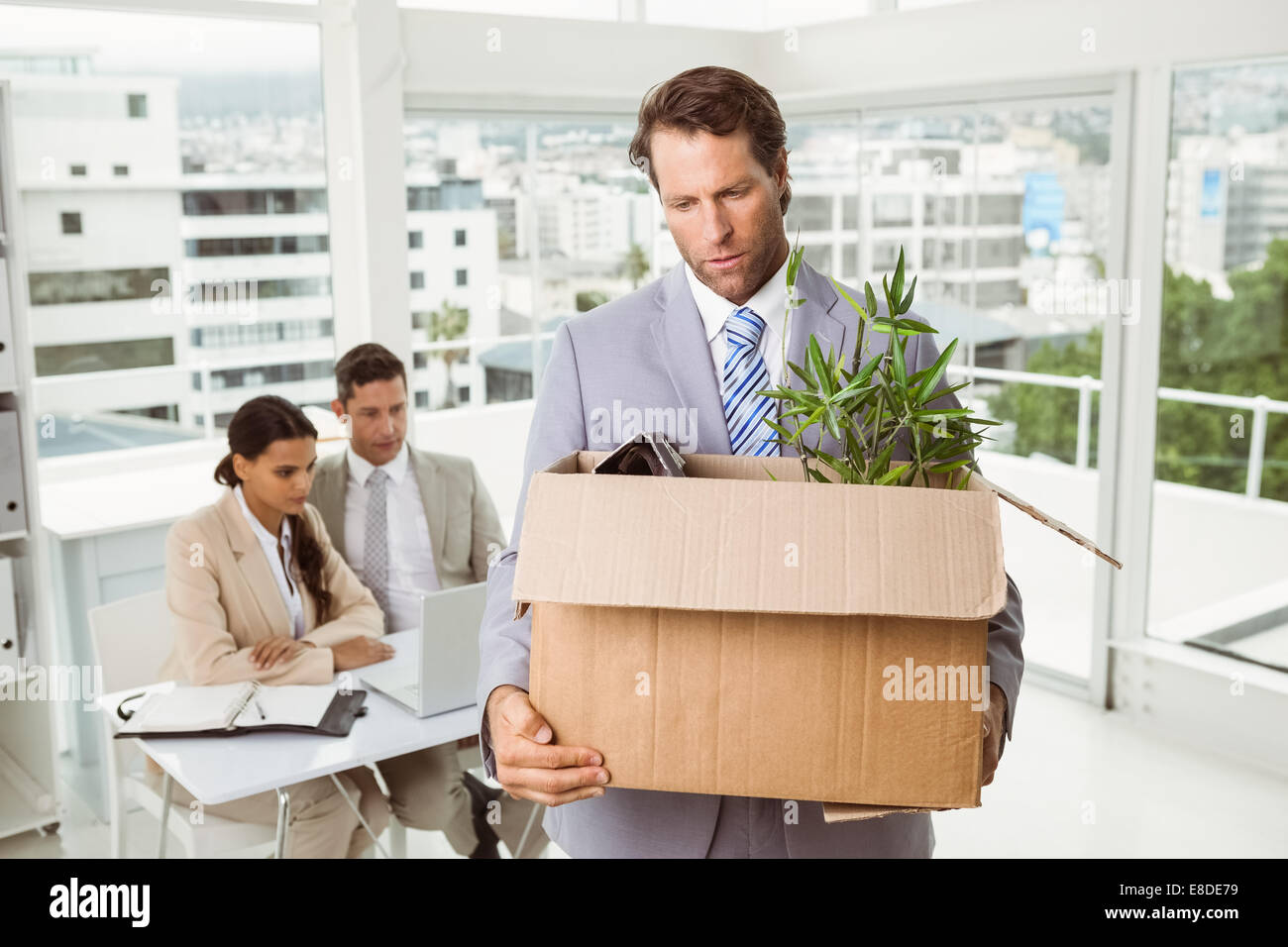 Office belongings in box hi-res stock photography and images - Alamy