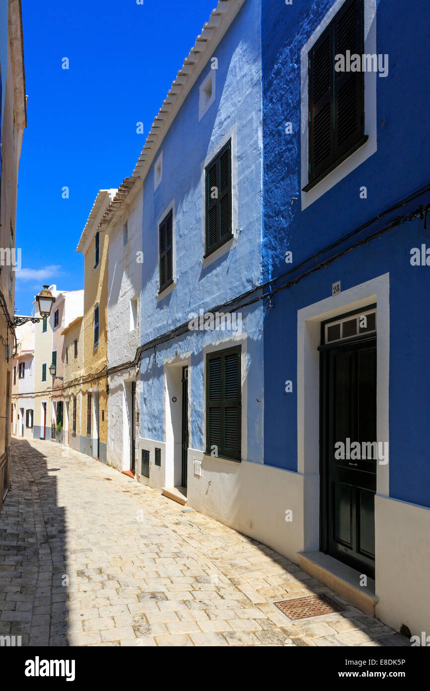 Traditional spanish alley hi-res stock photography and images - Alamy