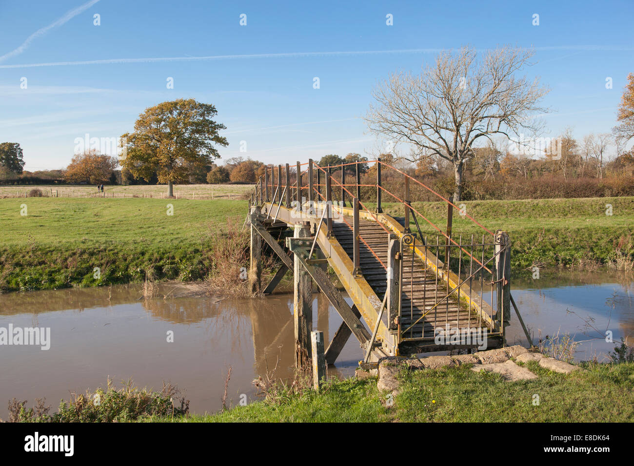 Bridge over rough water hi-res stock photography and images - Alamy