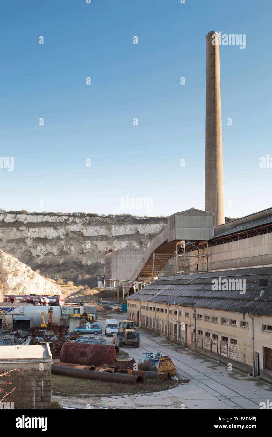 Disused cement works hi-res stock photography and images - Alamy