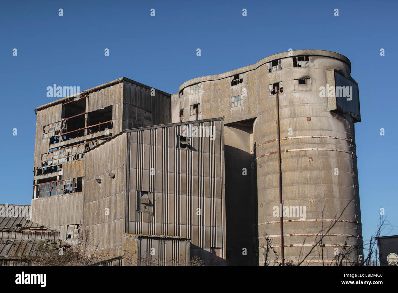Shoreham cement works hi-res stock photography and images - Alamy