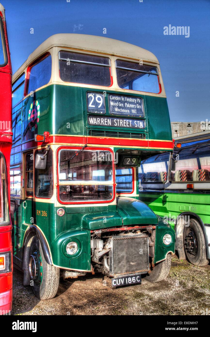Old routemaster bus london hi-res stock photography and images - Alamy