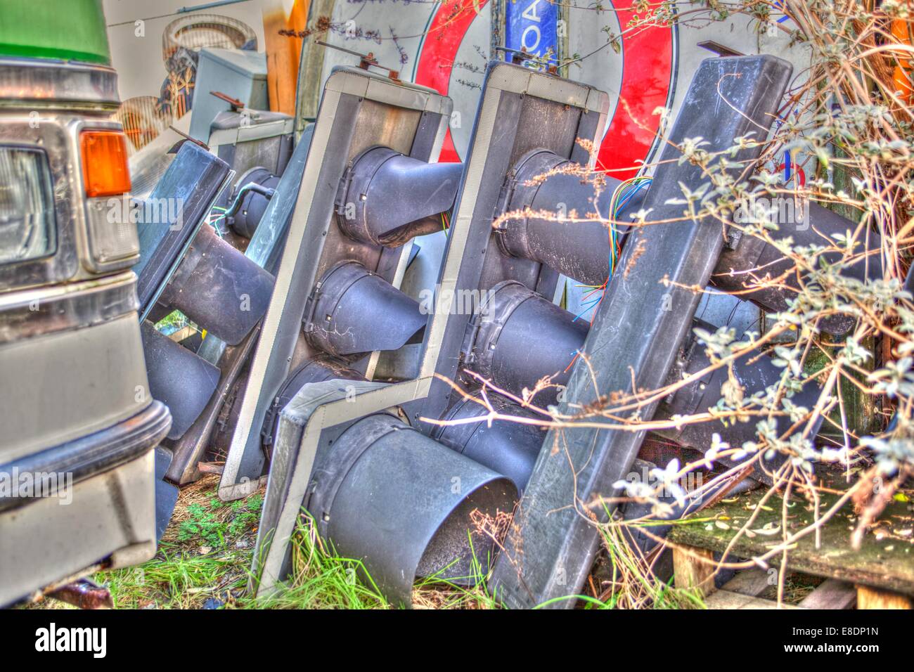 Old traffic lights hi-res stock photography and images - Alamy
