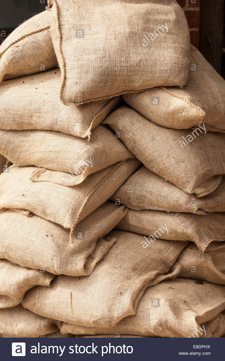 Sandbags High Resolution Stock Photography and Images - Alamy
