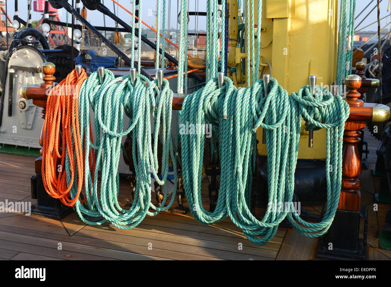 Rigging of an old sailing vessel Stock Photo - Alamy
