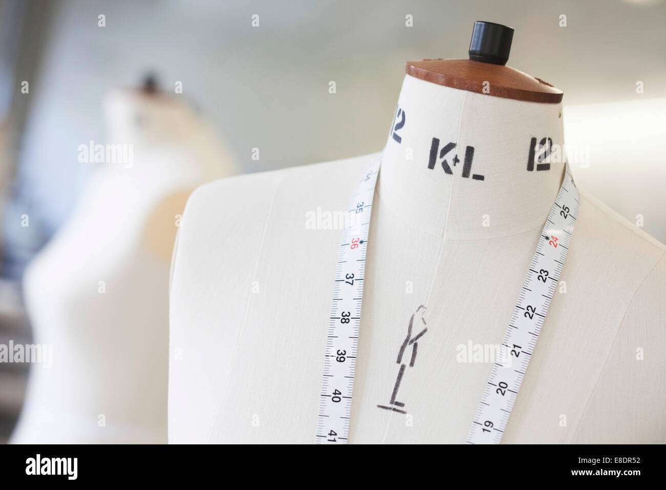 Tailors dummies hi-res stock photography and images - Alamy