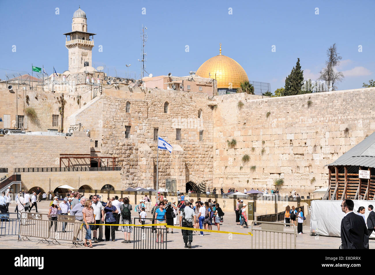 The gilded Dome of the Rock, on Haram esh Sharif (Temple Mount) Israel ...