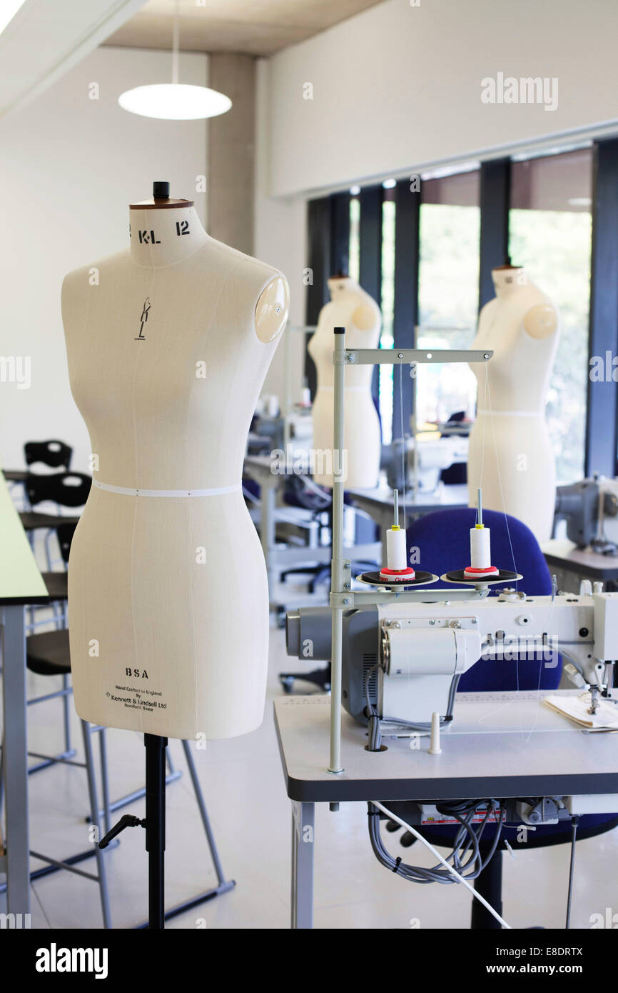 empty fashion study area studio mannequins Stock Photo - Alamy