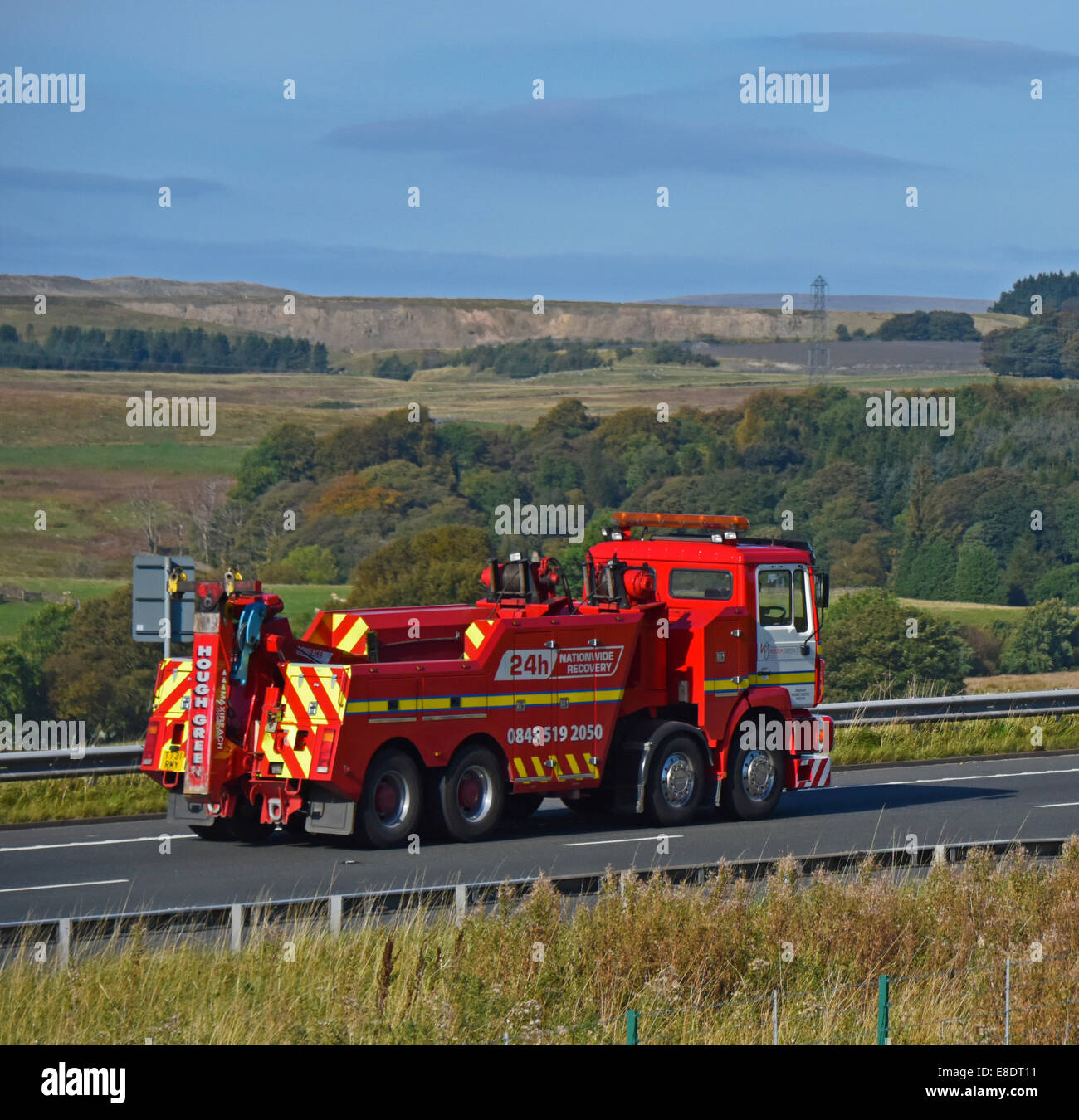 Recovery vehicle hi-res stock photography and images - Alamy