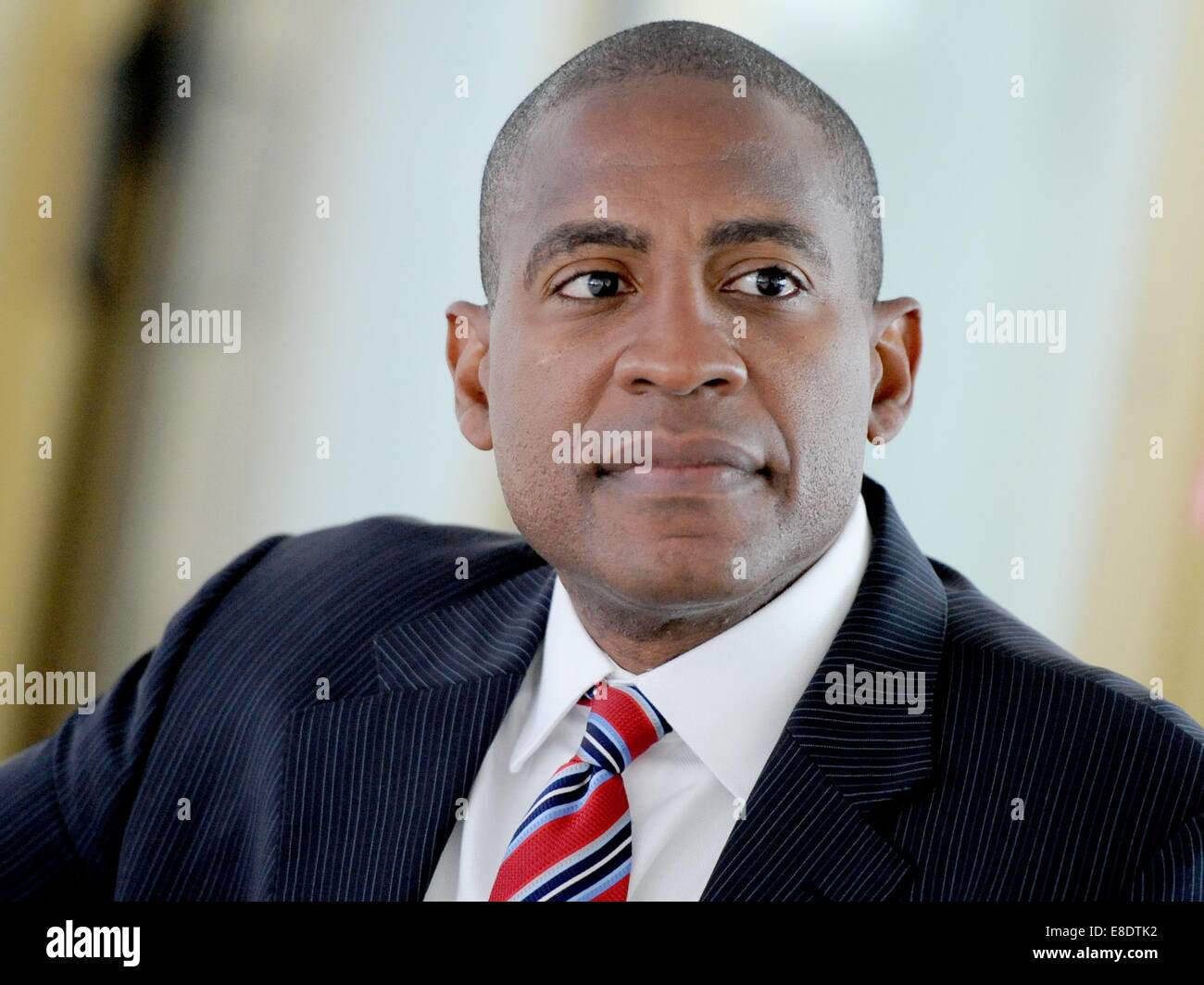 Ozy media hi-res stock photography and images - Alamy