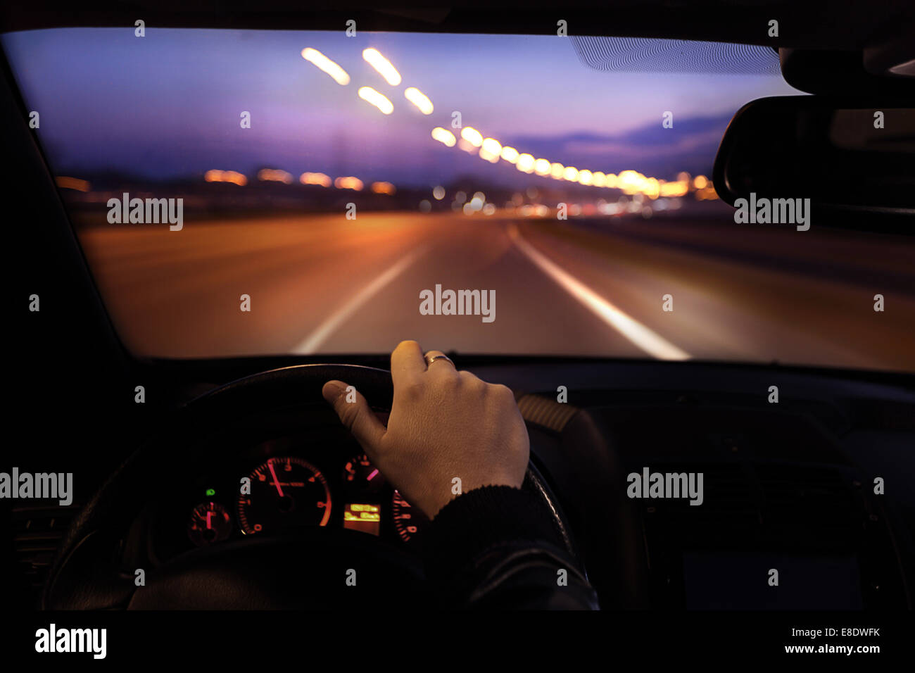 Car windshield night hi-res stock photography and images - Alamy