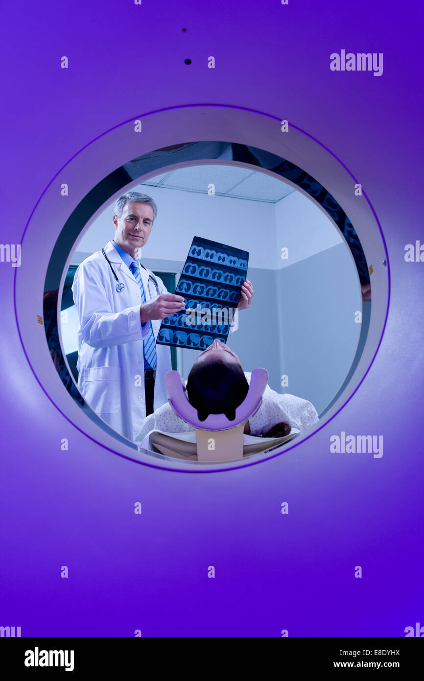 Radiologist uk hi-res stock photography and images - Alamy