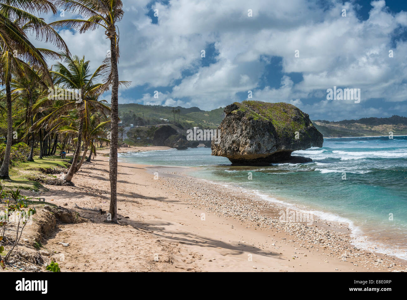 Mushroom shaped rocks hi-res stock photography and images - Alamy