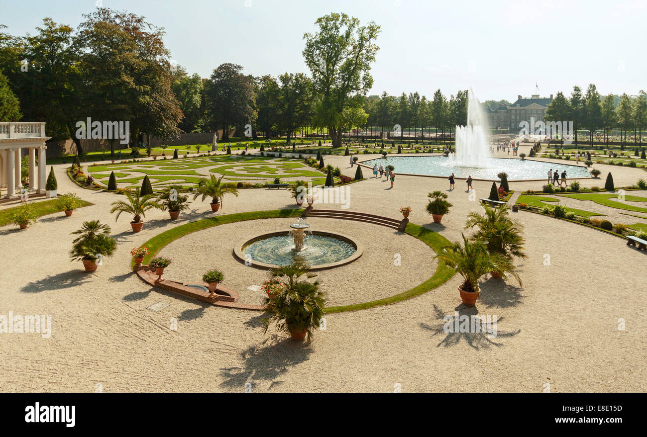 Apeldoorn, Gelderland, The Netherlands: Rear view on Paleis Het Loo (in ...