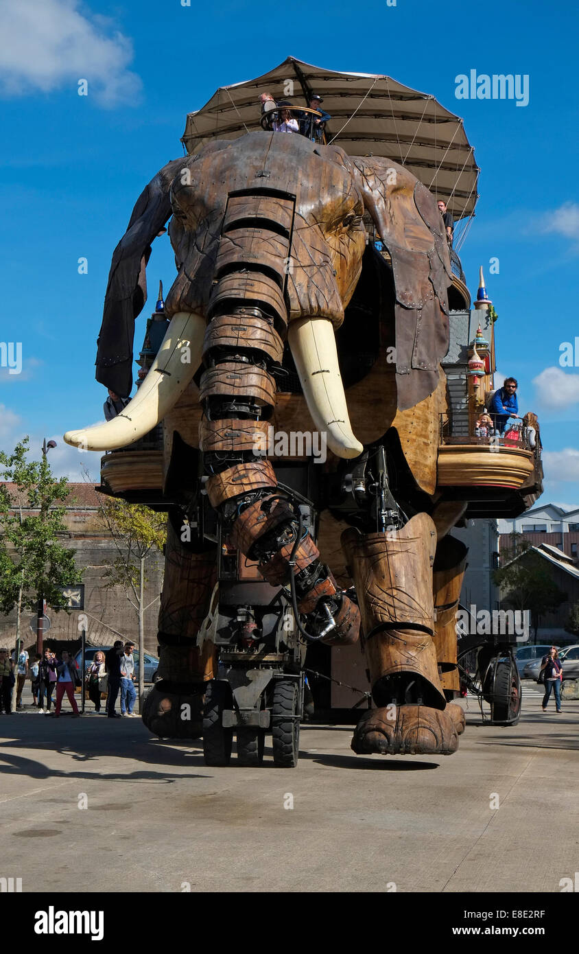 Nantes Elephant Stock Photos & Nantes Elephant Stock Images - Alamy