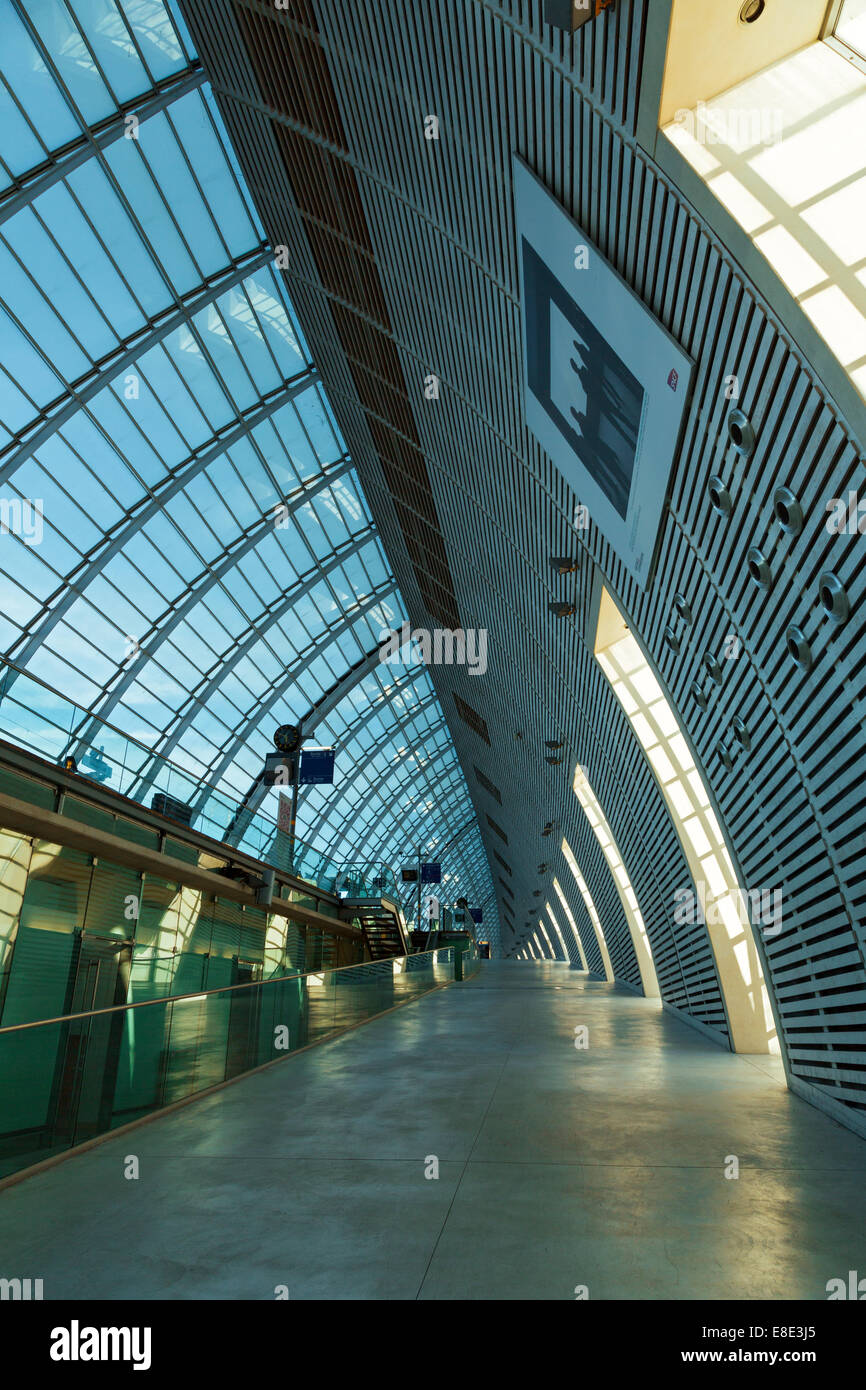The TGV Station Building,Avignon,Vaucluse,Provence, France Stock Photo ...