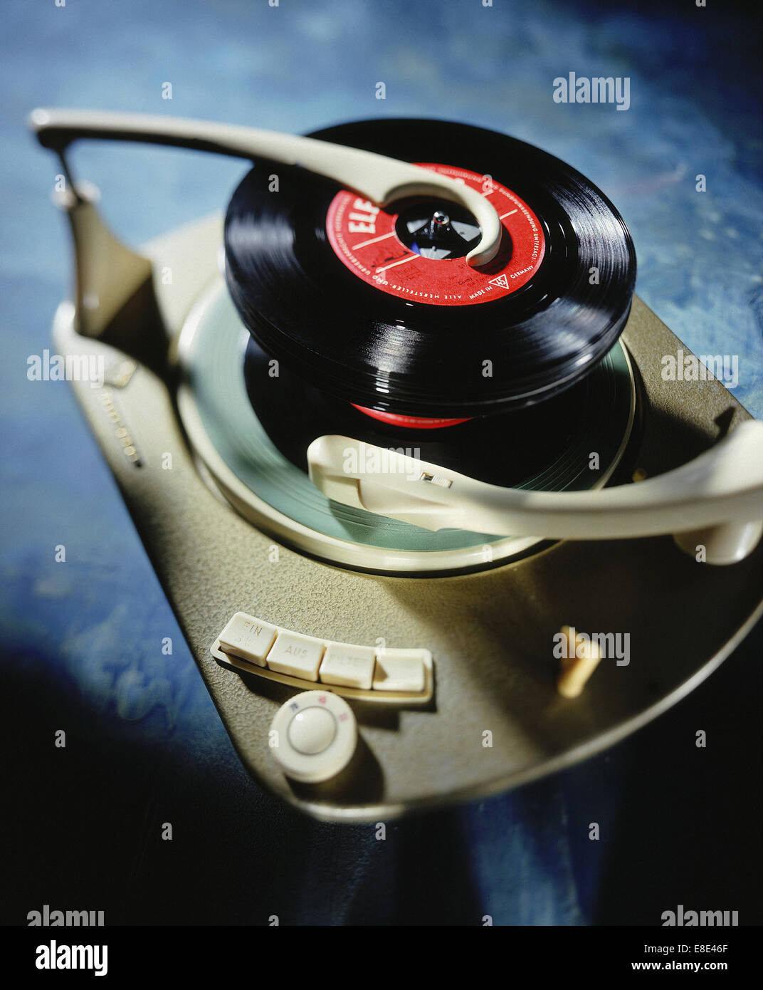Hamburg, Germany, old record player Stock Photo - Alamy