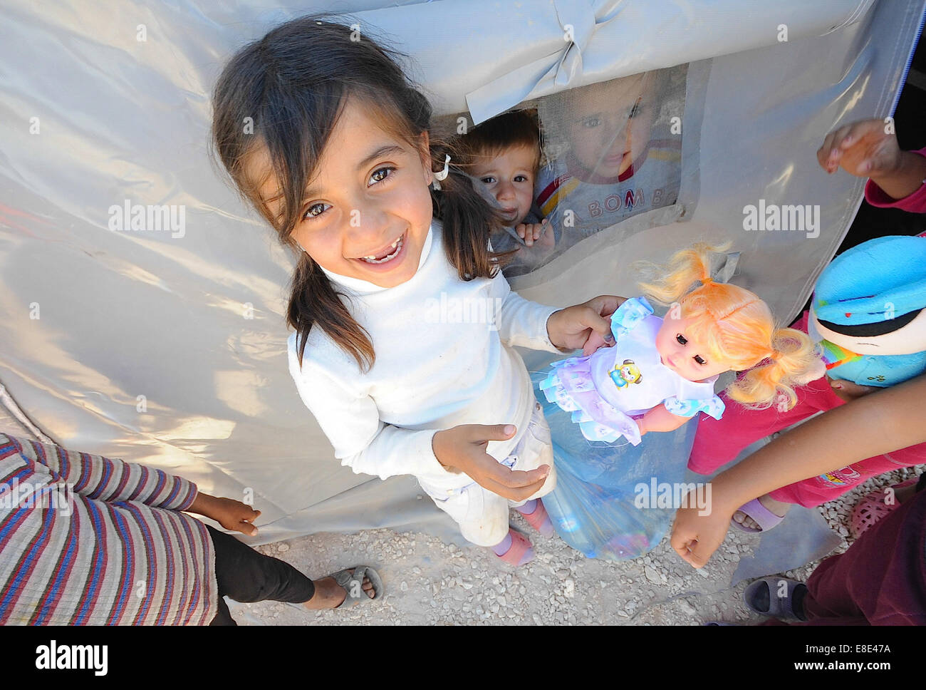 Suruc, Turkey. 6th Oct, 2014. Turkey is struggling to cope with the ...
