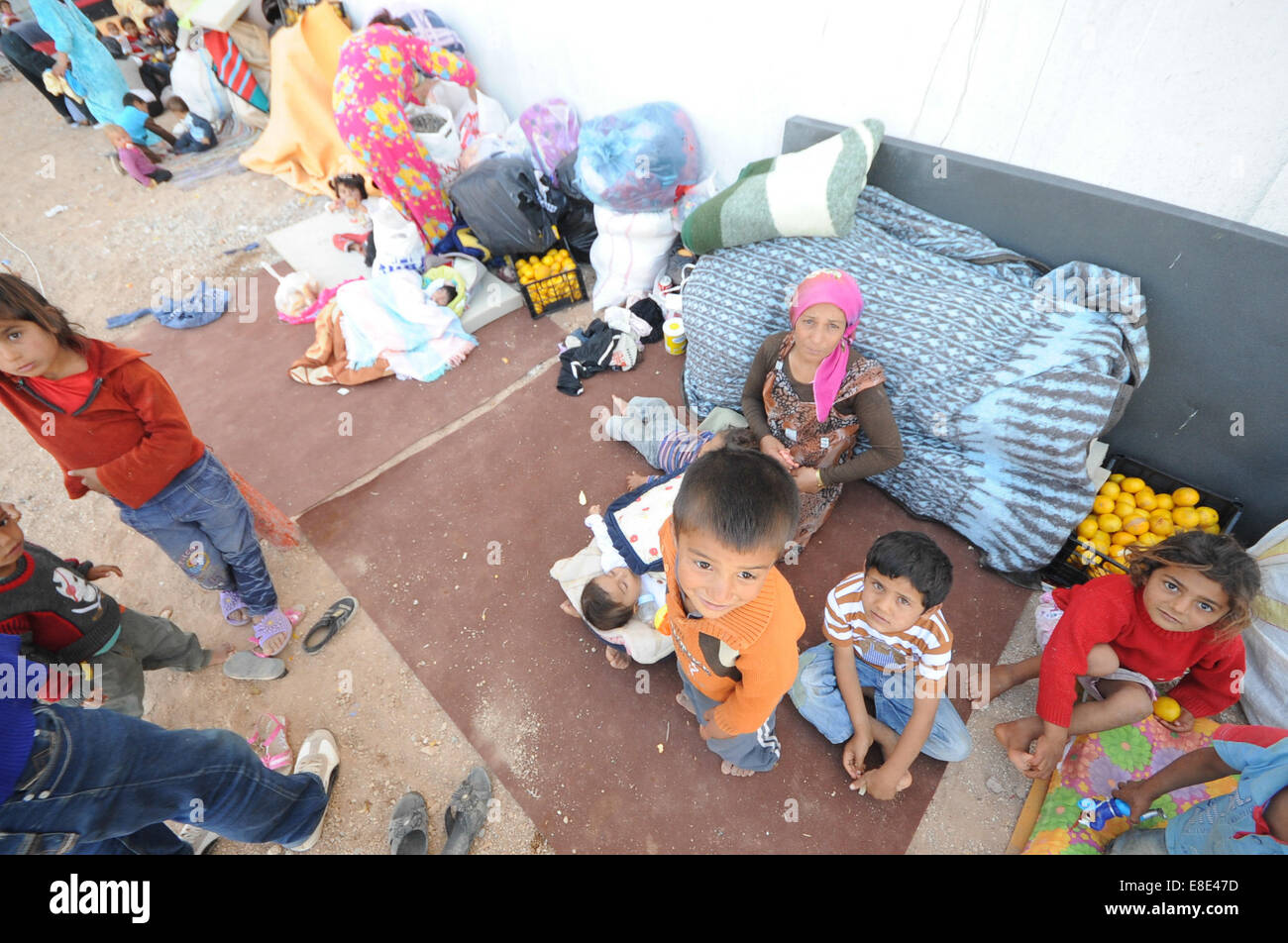Suruc, Turkey. 6th Oct, 2014. Turkey is struggling to cope with the ...