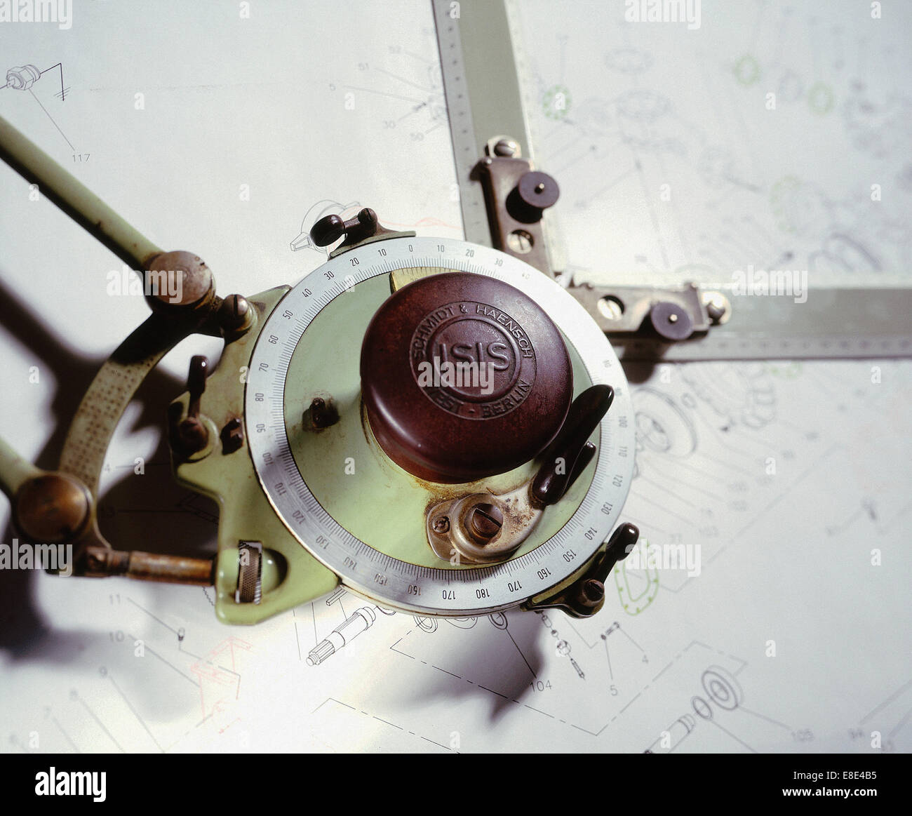 Technical engineering drawings hi-res stock photography and images - Alamy