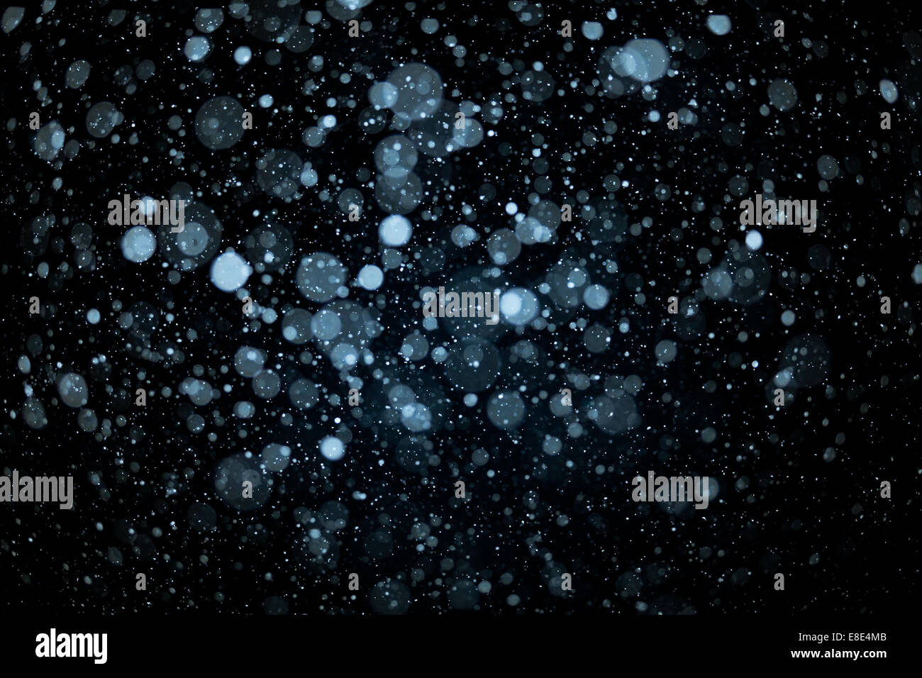 Snowstorm effect hi-res stock photography and images - Alamy