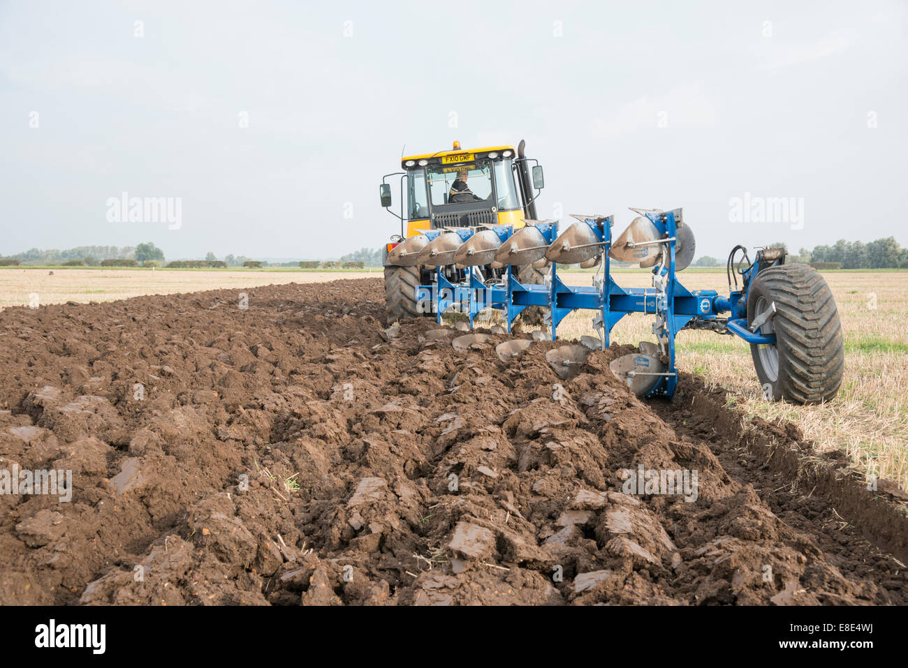 Plough field hi-res stock photography and images - Alamy