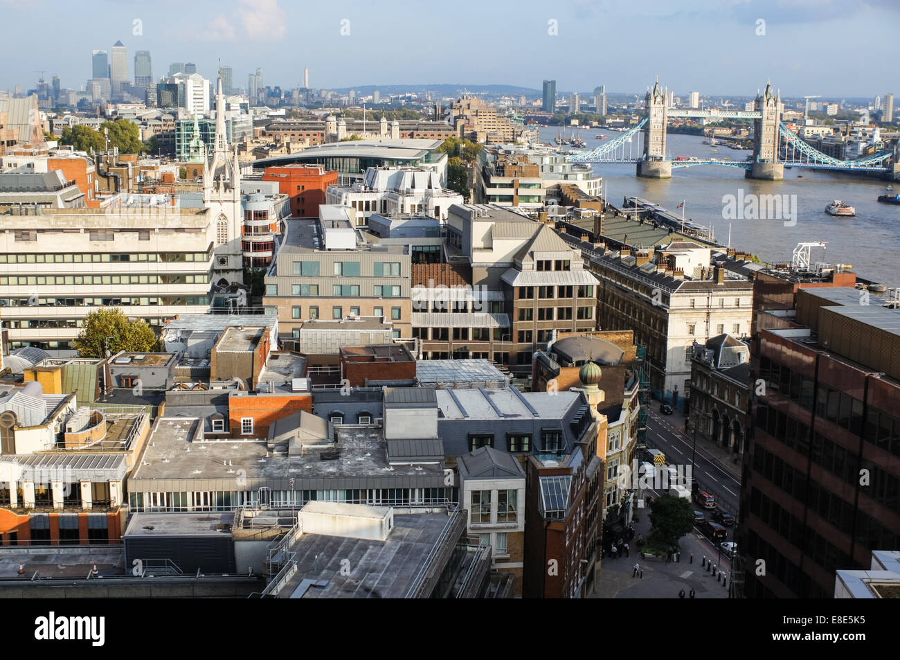 Birds eye view uk hi-res stock photography and images - Alamy