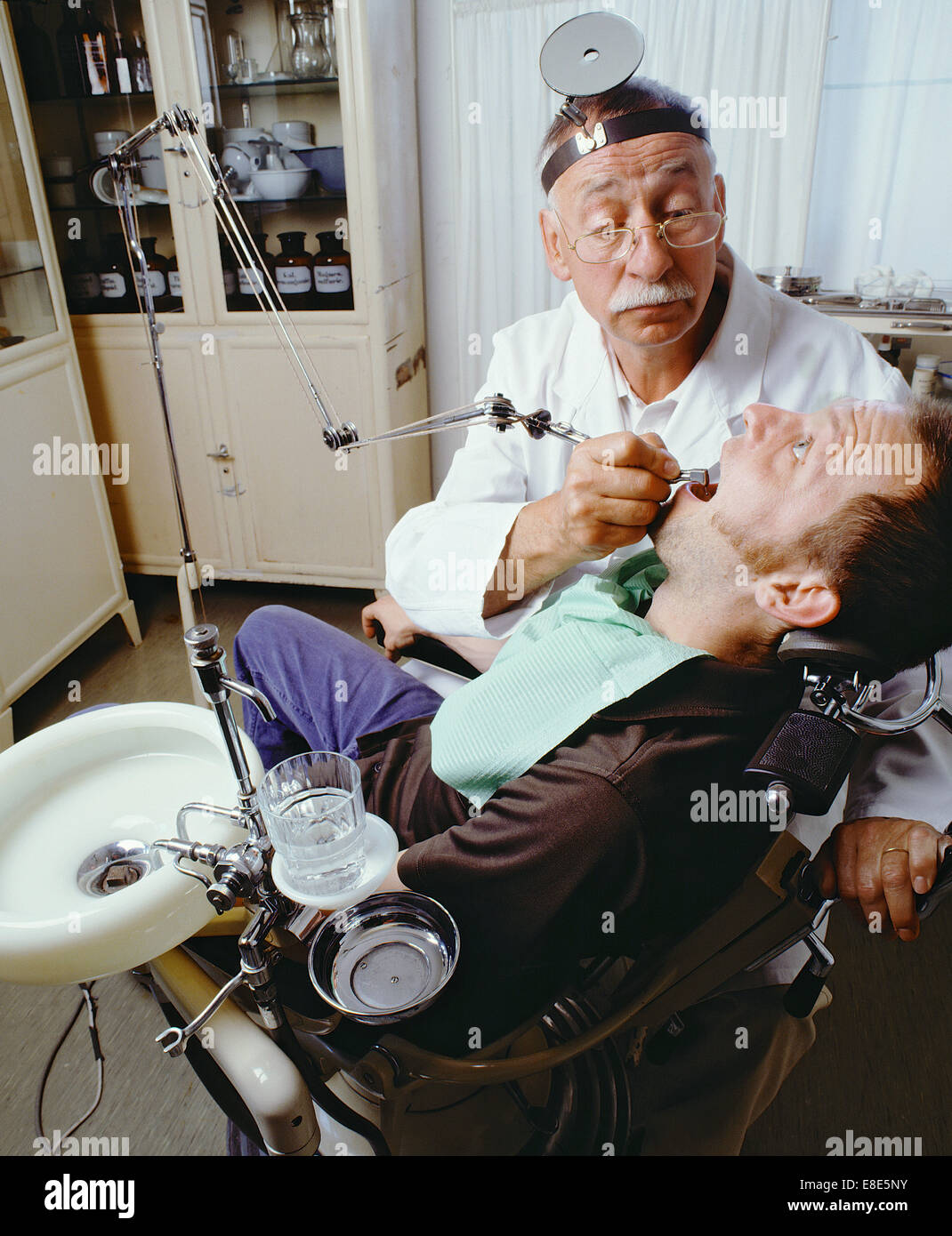 Hamburg, Germany, dentist and patient Stock Photo - Alamy